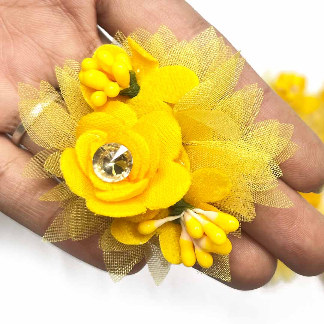 Yellow Color Tissue With Matching Pollen Flower Set Of 6 – Adikala ...