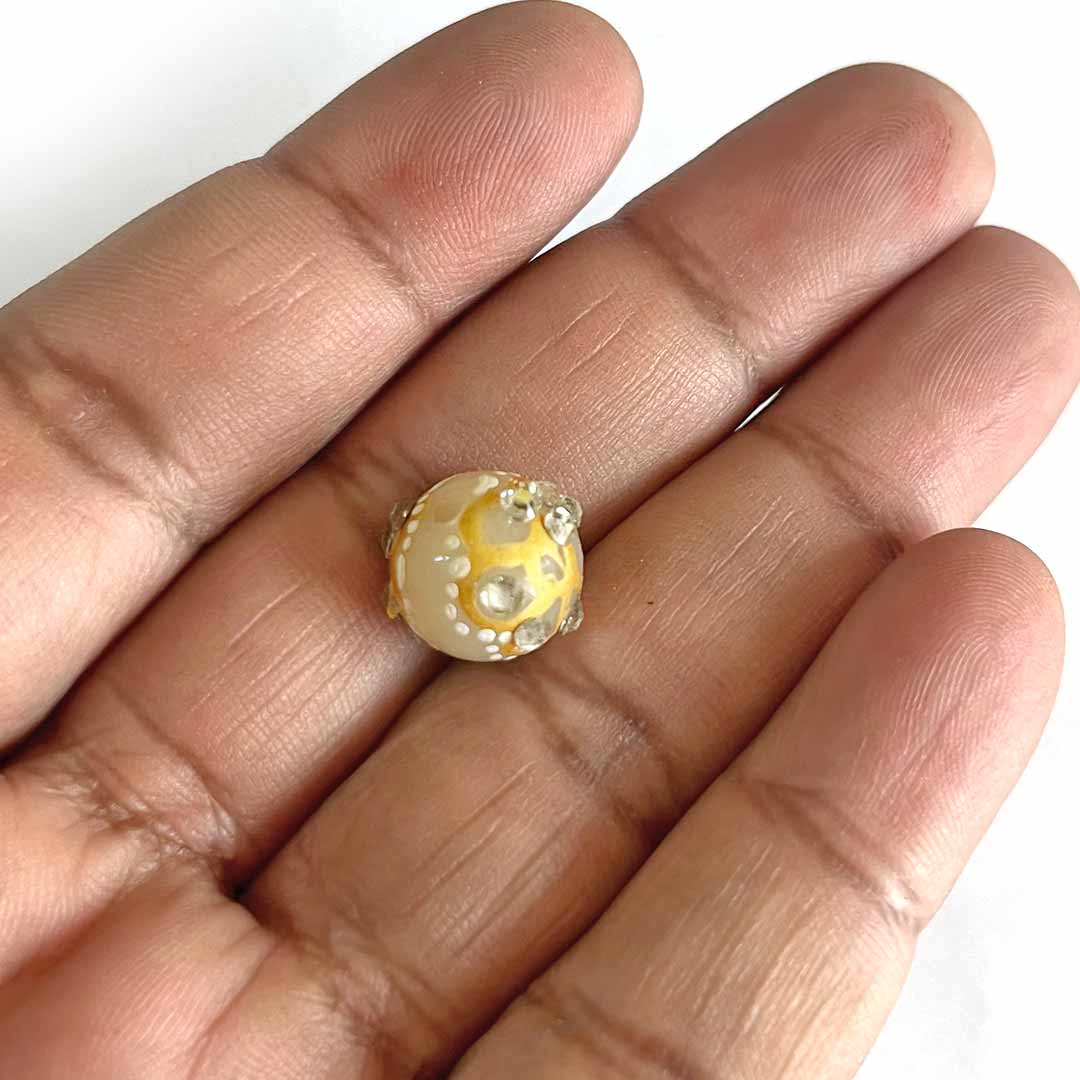 Cream Color Glass Beads Pack Of 10 – Adikala - Craft Store